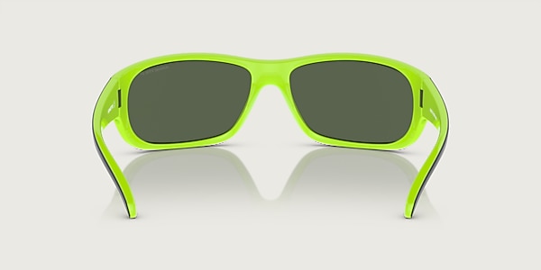 UKA-UKA Sunglasses in Dark Green Polar | Arnette®